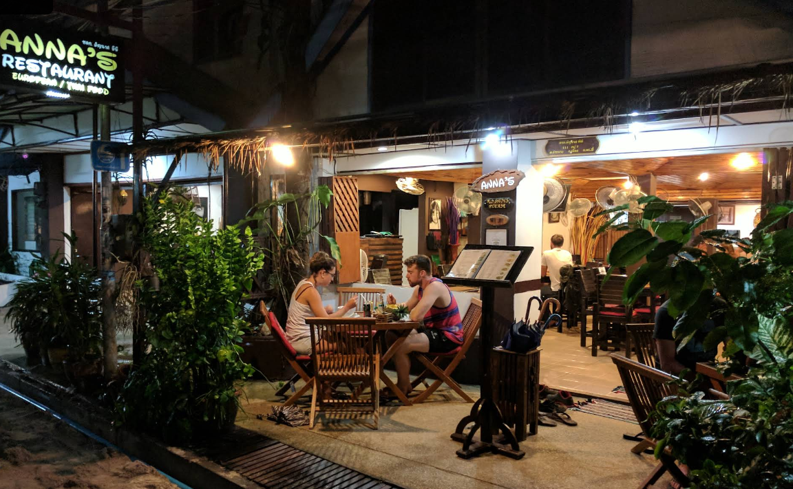 【ピピ島グルメ】Anna’s Restaurantで人気の欧風タイ料理を堪能！ | ダイブジャクトプーケットツアー【d.j.p okumura-ya】公式ブログ